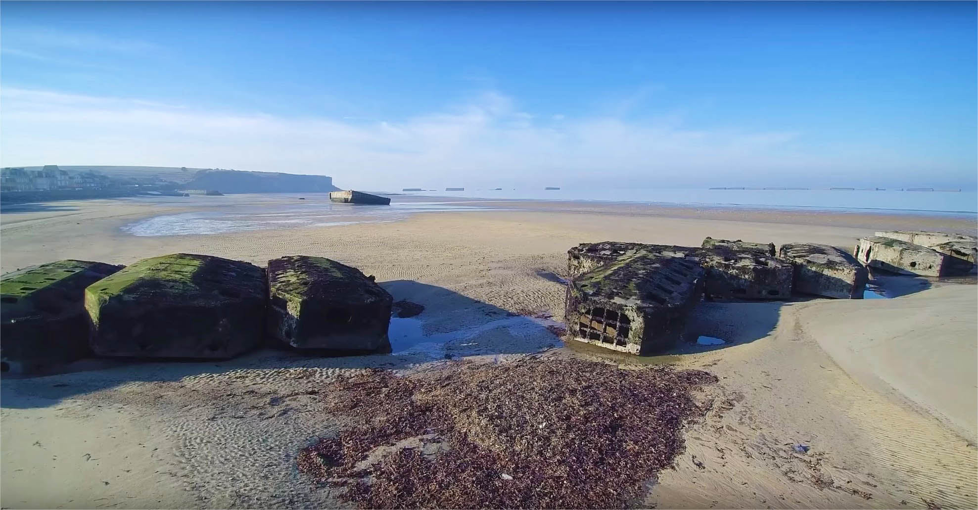 Circuit of Normandy Landing beaches and museums with a private driver